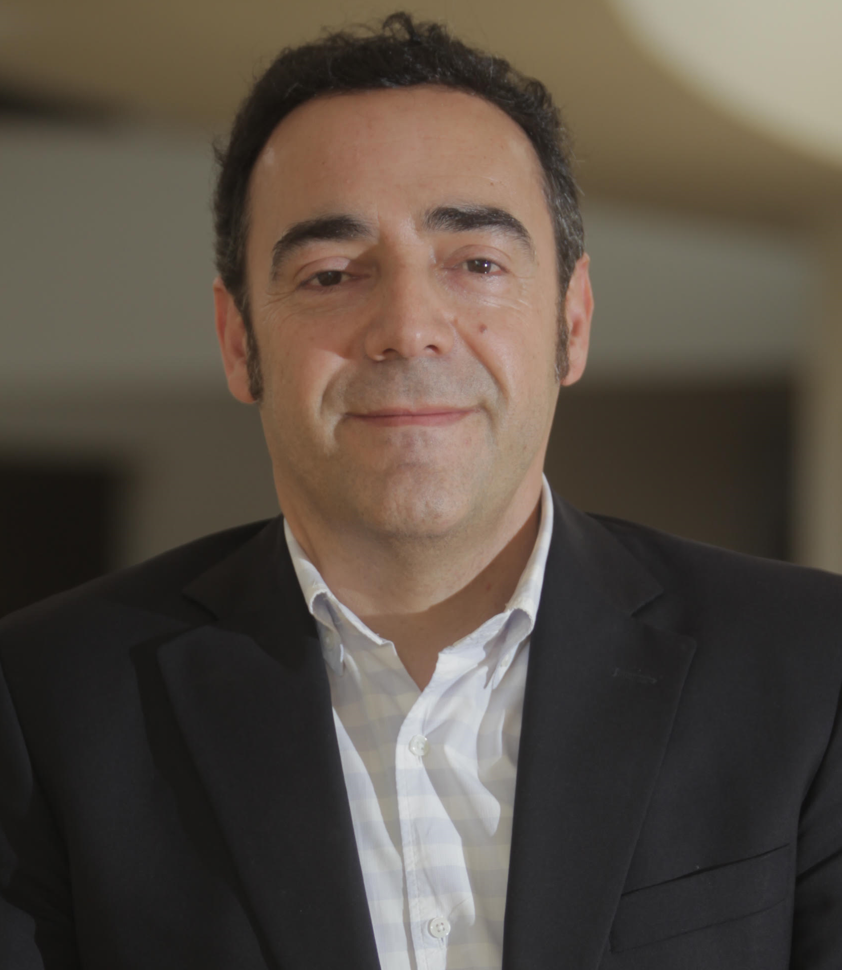 Mauricio Villena | Leeds University Business School | University of Leeds