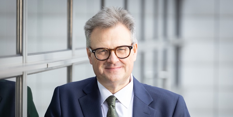 Corporate Wisdom: From ward to board with Professor Phil Wood (Chief ...